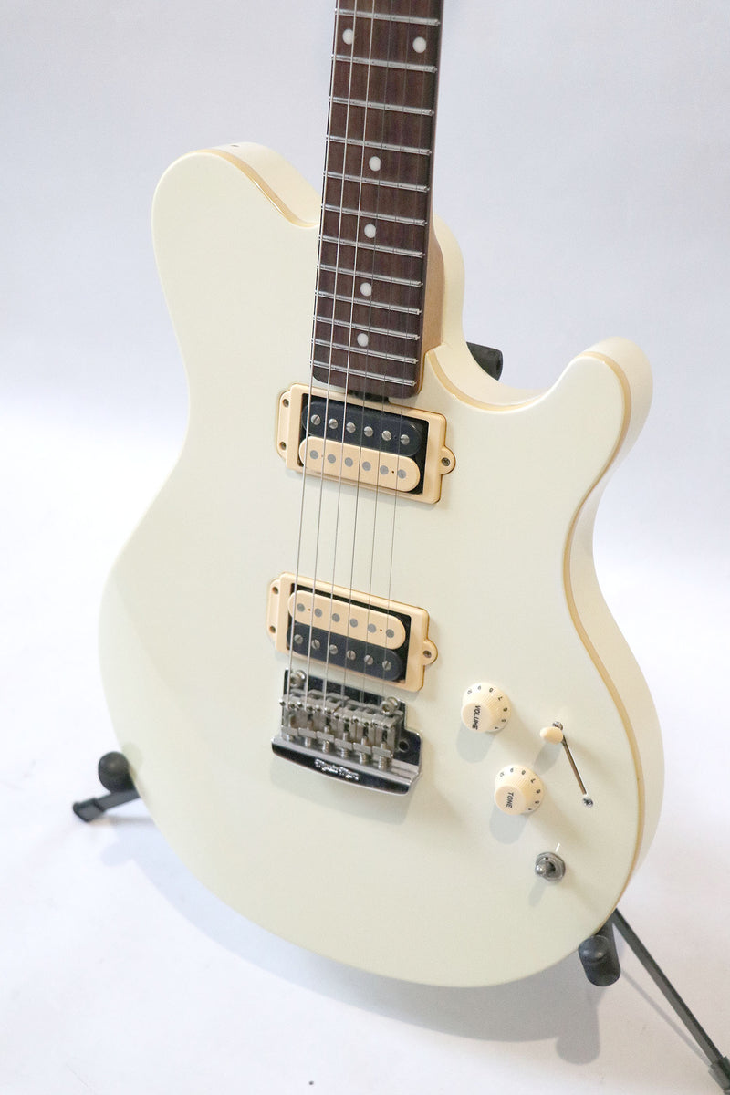 Ernie Ball Music Man Reflex 2015 – The Guitar Colonel