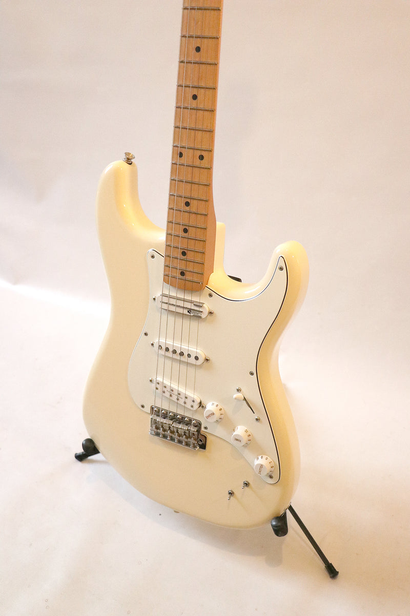 Fender EOB Stratocaster Olympic White – The Guitar Colonel