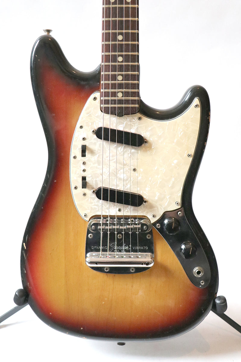 Fender Mustang 1971 – The Guitar Colonel