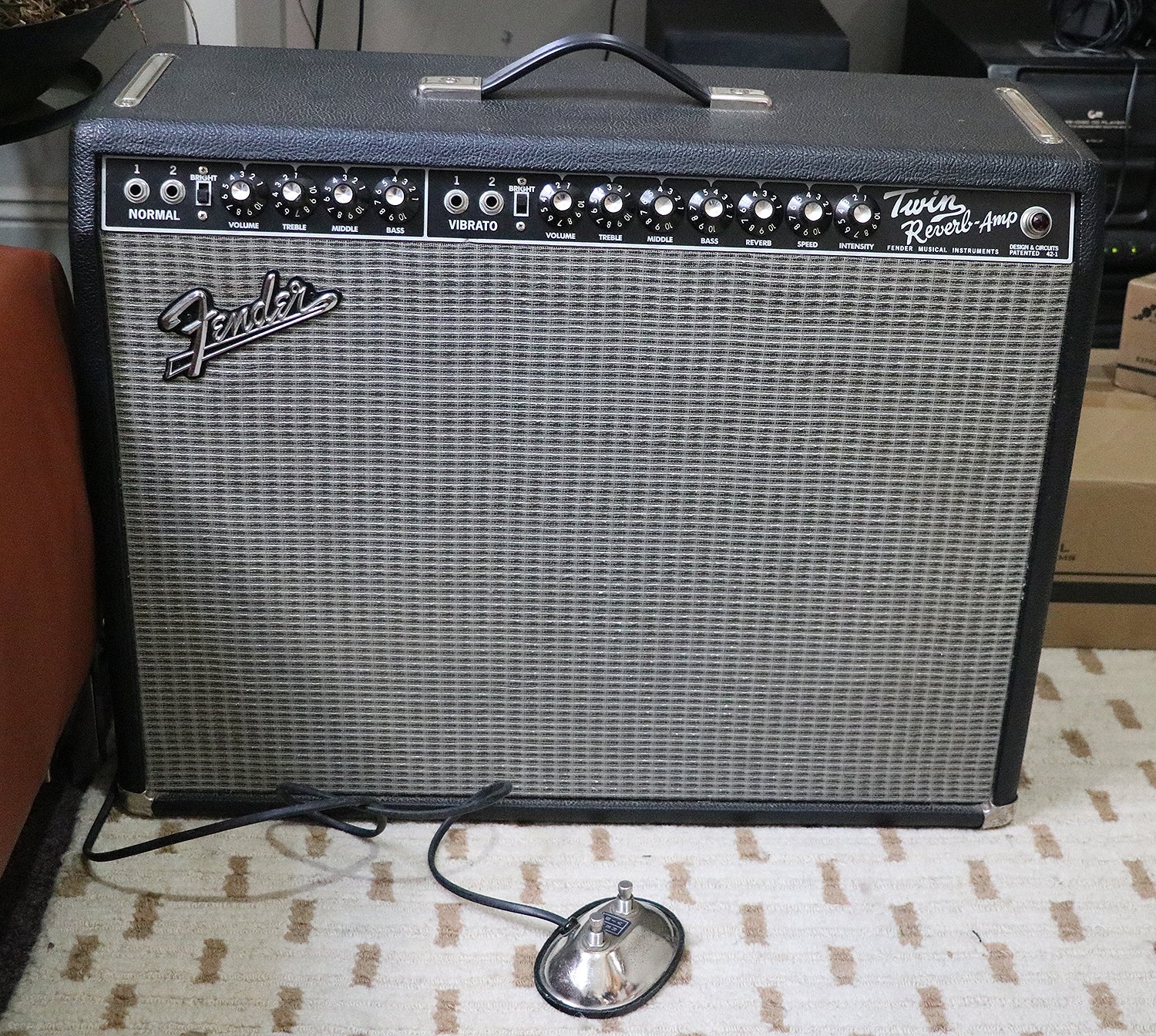 Fender '65 Twin Reverb Reissue 85-Watt 2x12 – The Guitar Colonel