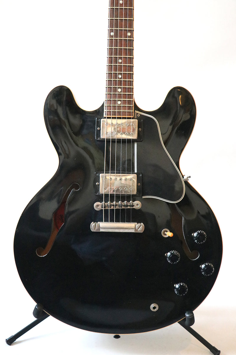 Gibson ES-335 Black 2004 – The Guitar Colonel