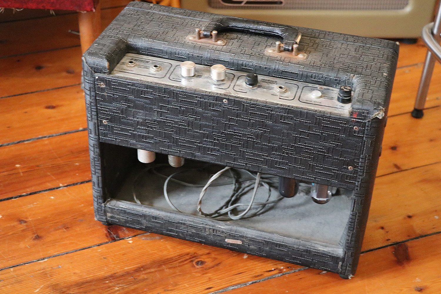 Gretsch 6150 T 1x8" Guitar Amp 1960s – The Guitar Colonel