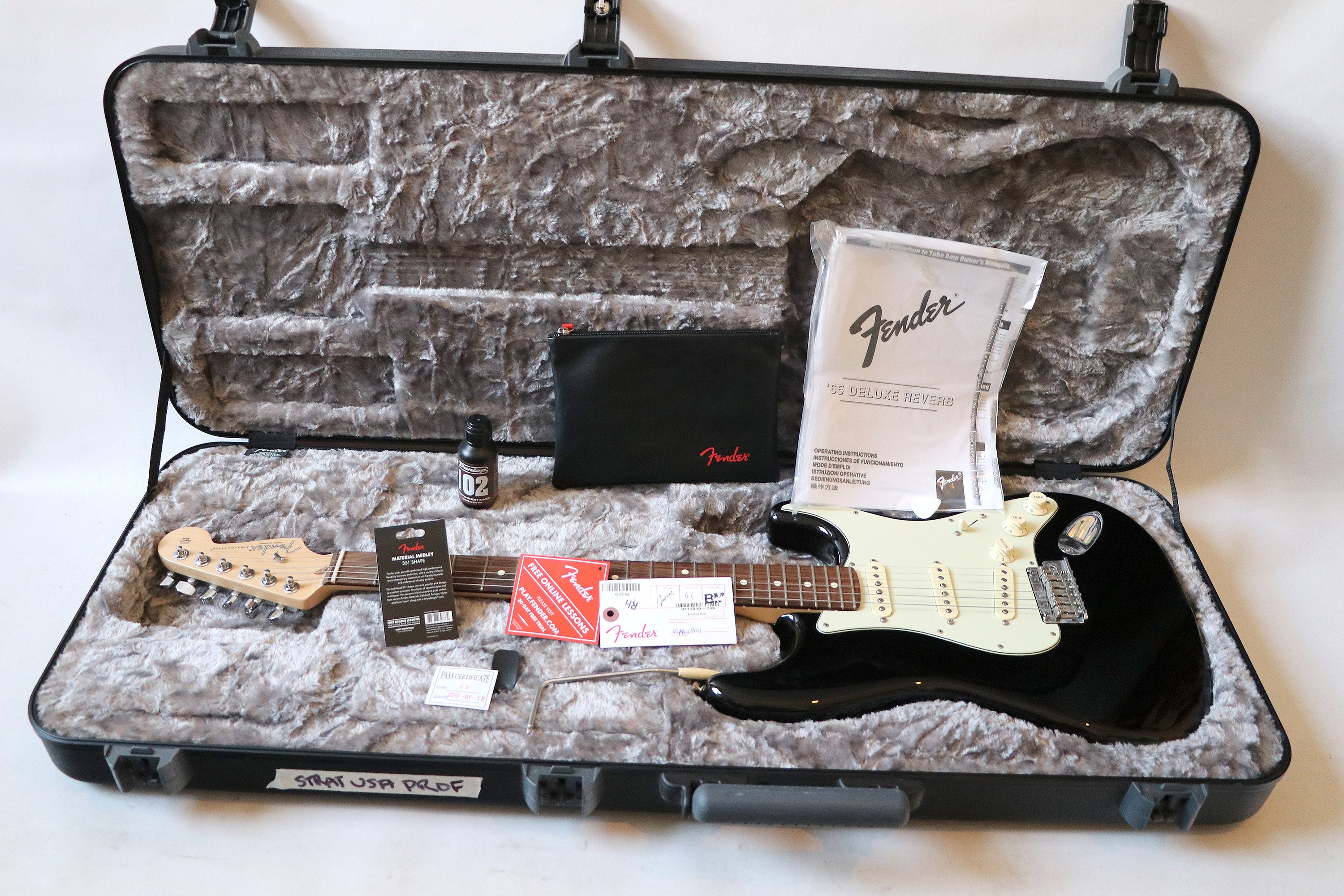 Fender Stratocaster Professional 2019 – The Guitar Colonel