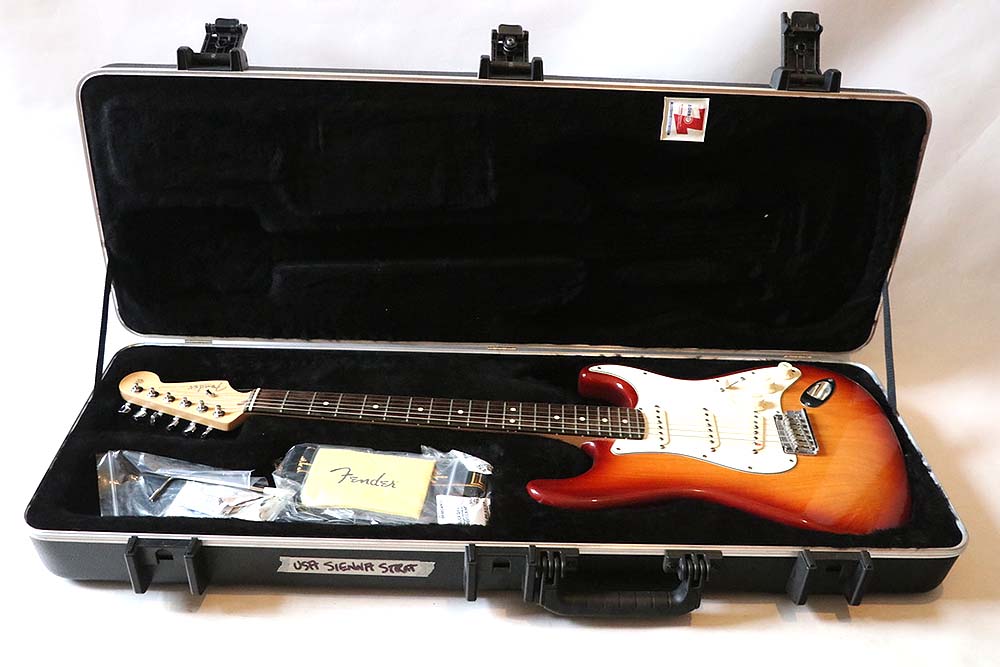 Fender Stratocaster USA 2012 – The Guitar Colonel