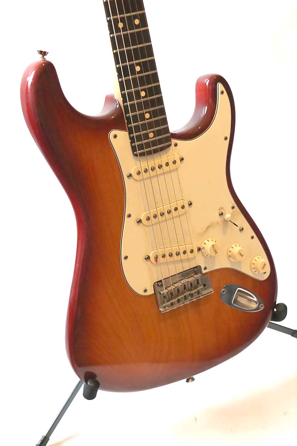 Fender Stratocaster USA 2012 – The Guitar Colonel