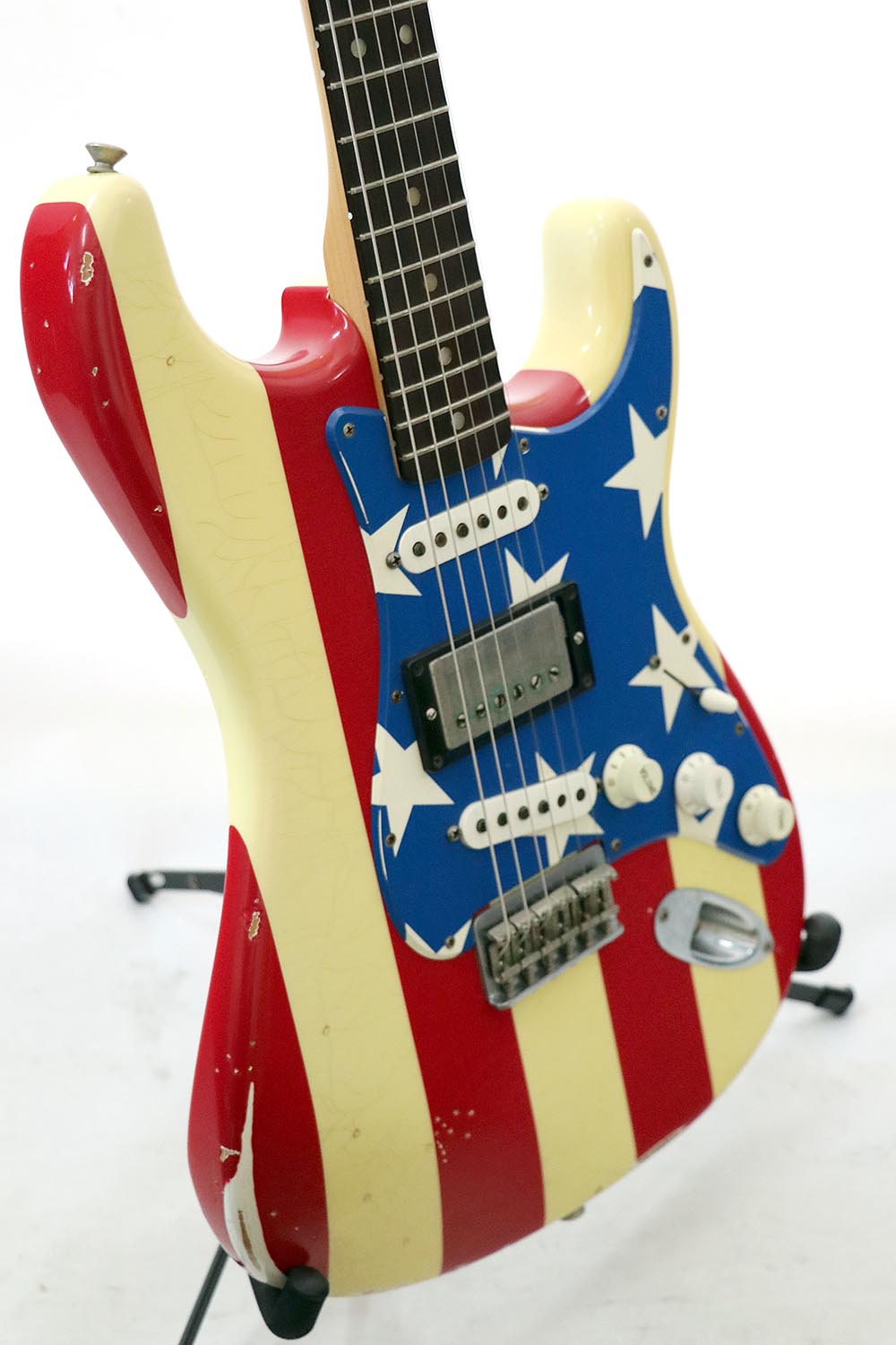 Fender Stratocaster Wayne Kramer – The Guitar Colonel