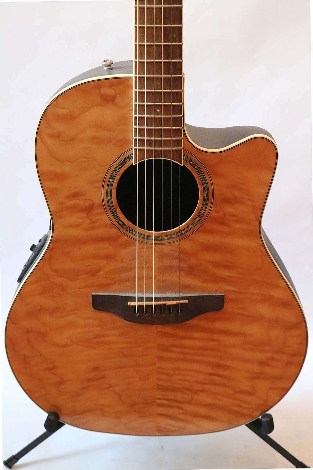 Ovation Acoustic – The Guitar Colonel